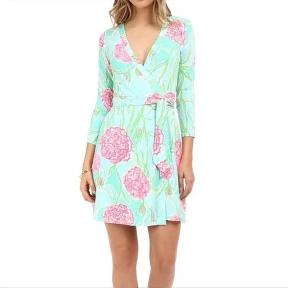 Lilly Pulitzer | Dresses | Lilly Pulitzer Meridan Wrap Dress Poolside ...